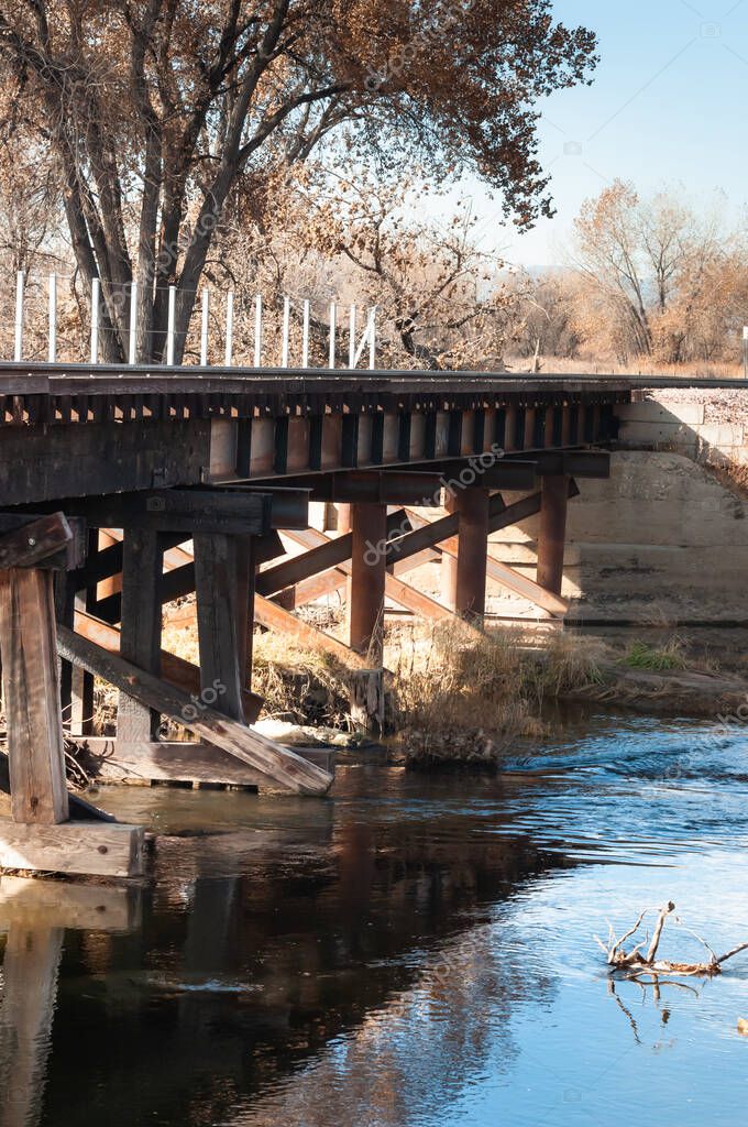 Puente ferroviario sobre el río Cache La Poudre 2024
