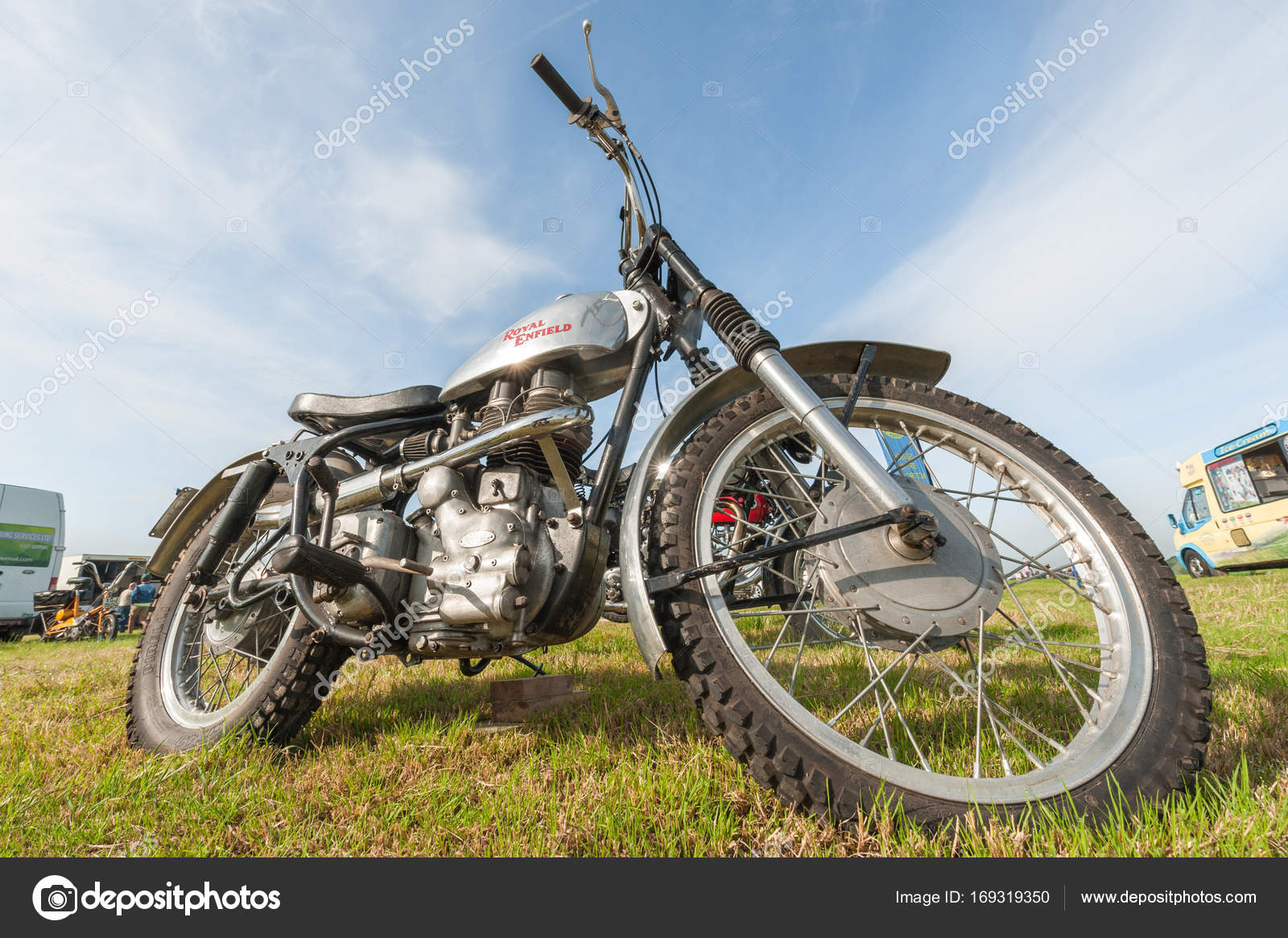 Vintage Royal Enfield motorcycle — Stock Editorial Photo © nelsonart #169319350