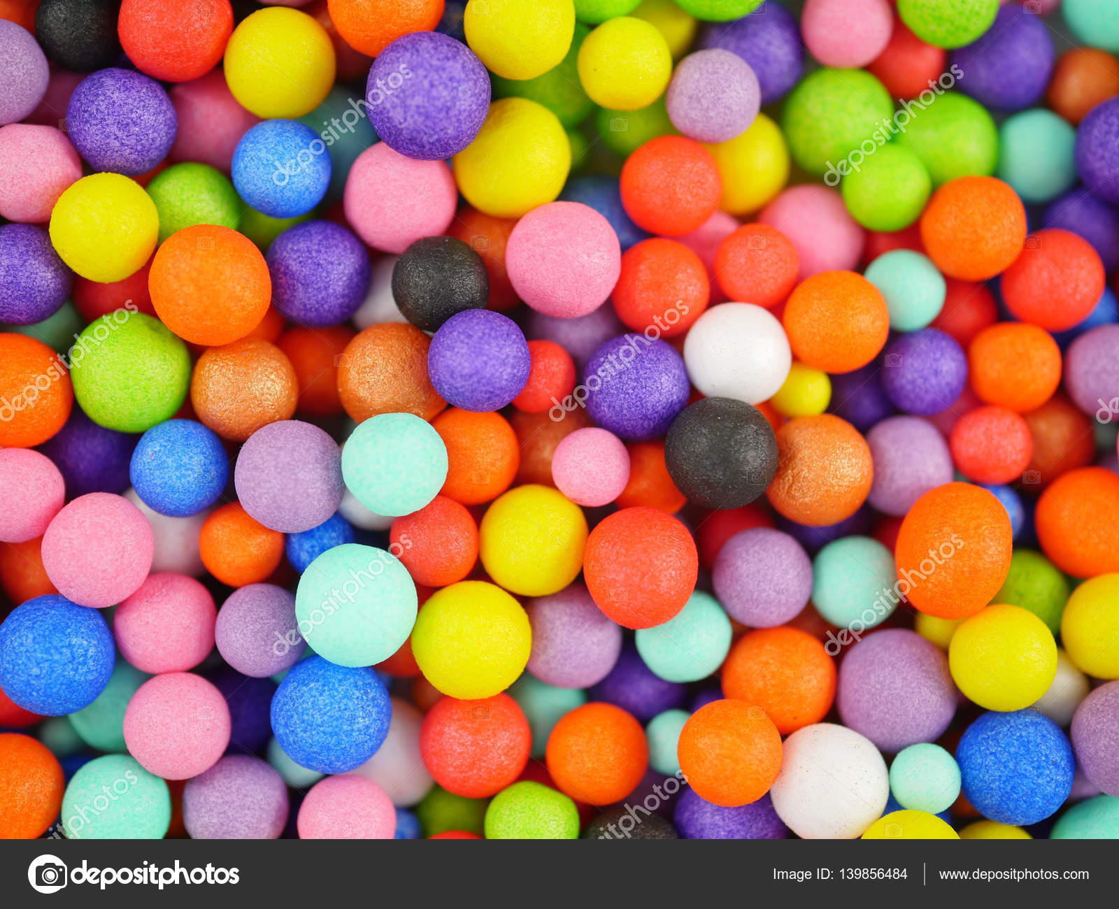 Fondo con bolas de colores: fotografía de stock © witoldkr1 #139856484 ...