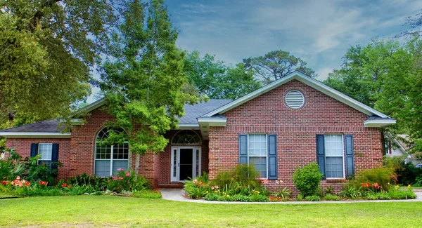 314 Brick ranch home Stock Photos, Images | Download Brick ranch home ...