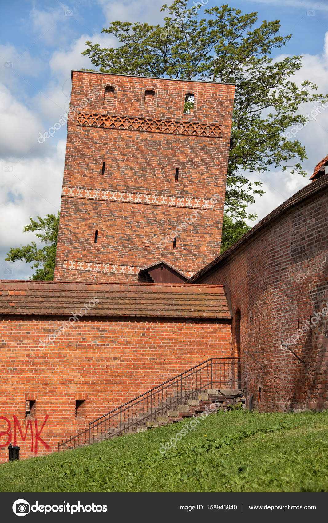 Det skjeve tårnet i Torun – stockfoto © rognar #158943940