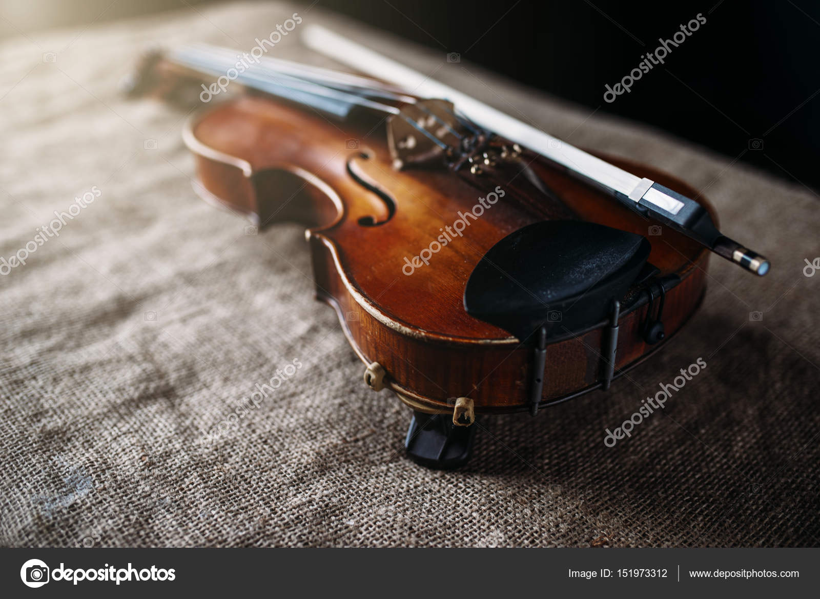 Beautiful violin and fiddlestick Stock Photo by ©Nomadsoul1 151973312