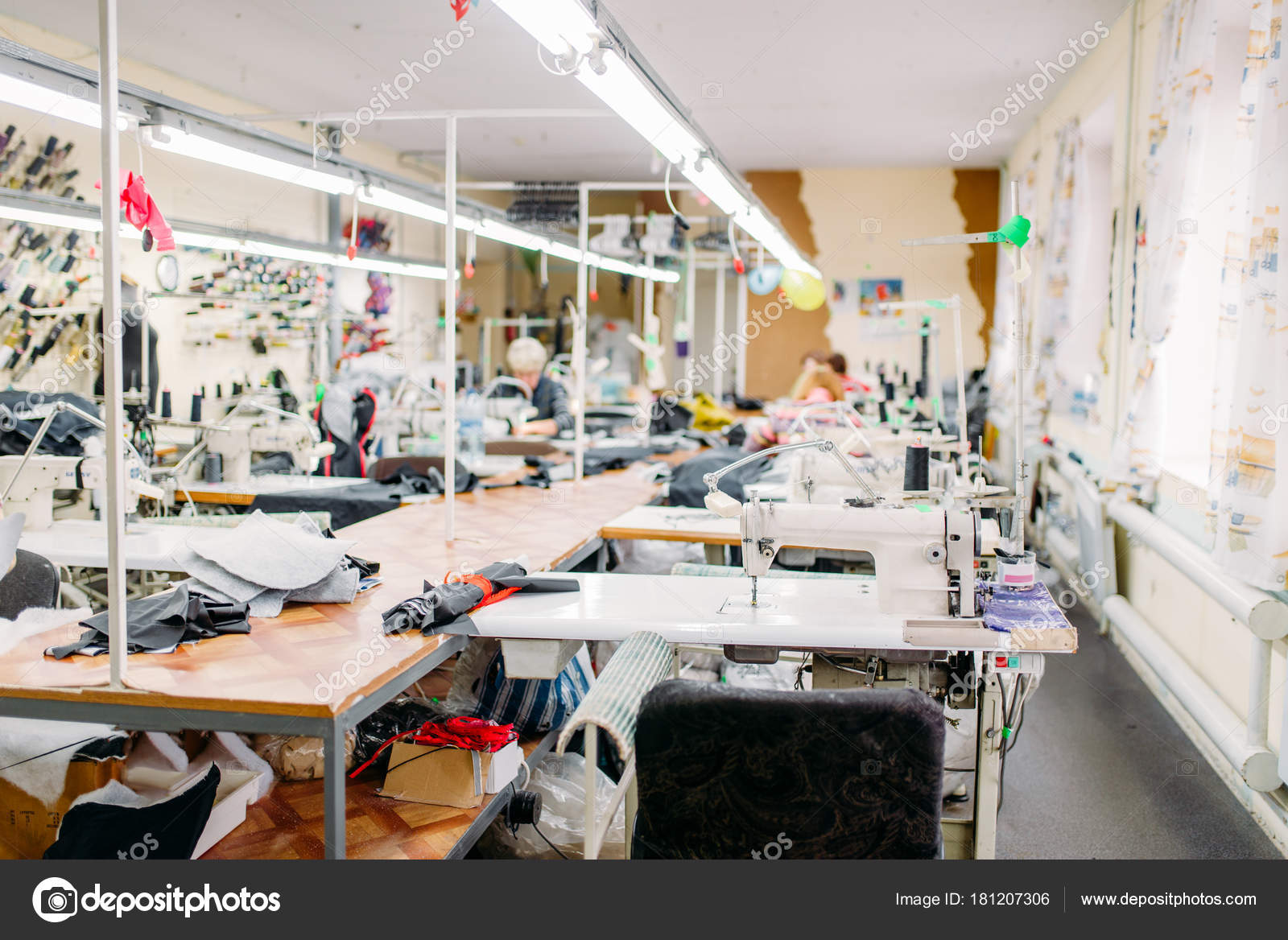 Atelier Production Vêtements Machines Coudre Tissu Industrie Confection ...