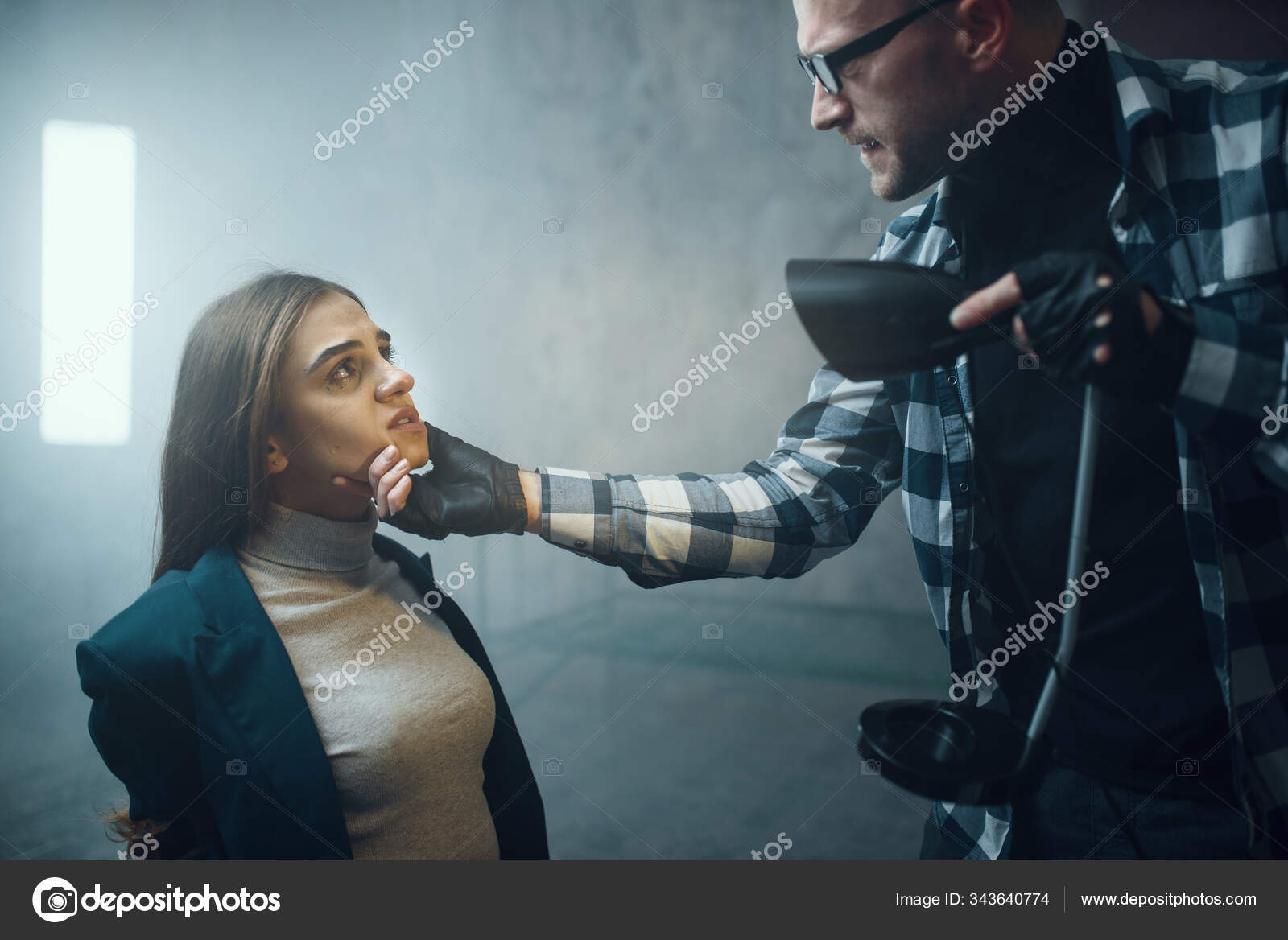 Maniac Kidnapper Shines Flashlight Face His Victim Kidnapping Serious ...