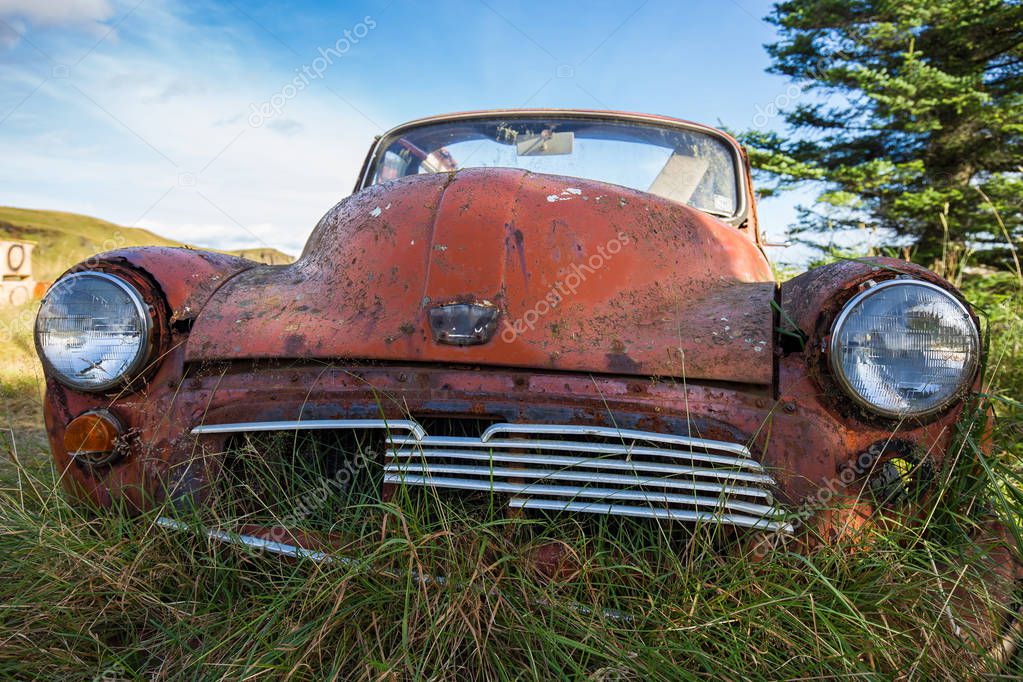 Rusty old car — Stock Photo © Johann #147513537