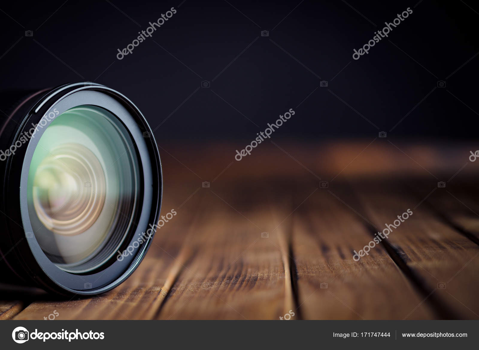 Camera lens with reflections. — Stock Photo © jirkaejc #171747444