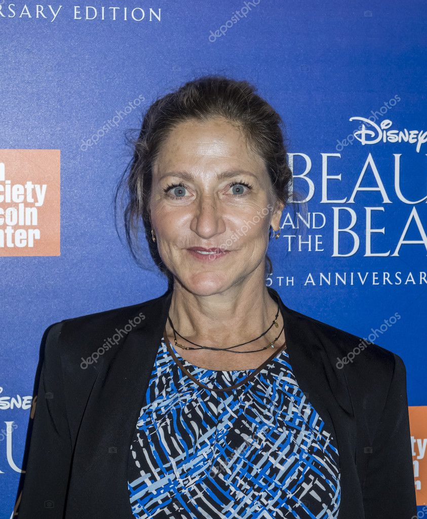 Actress Edie Falco – Stock Editorial Photo © SamAronov #128499516