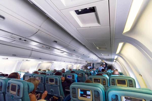 Tui airlines Stock Photos, Royalty Free Tui airlines Images | Depositphotos