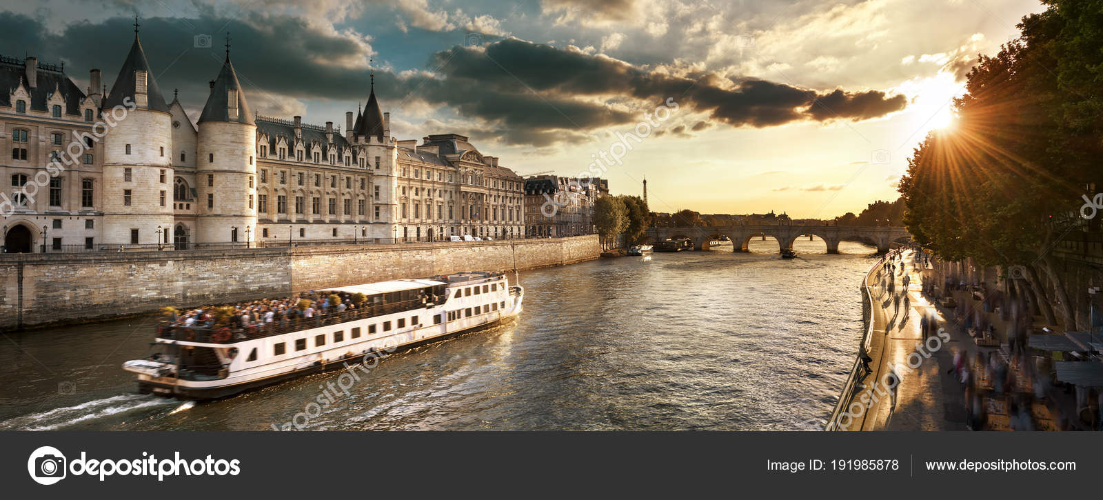 Boat tour on Seine river in Paris with sunset. Paris, France Stock ...