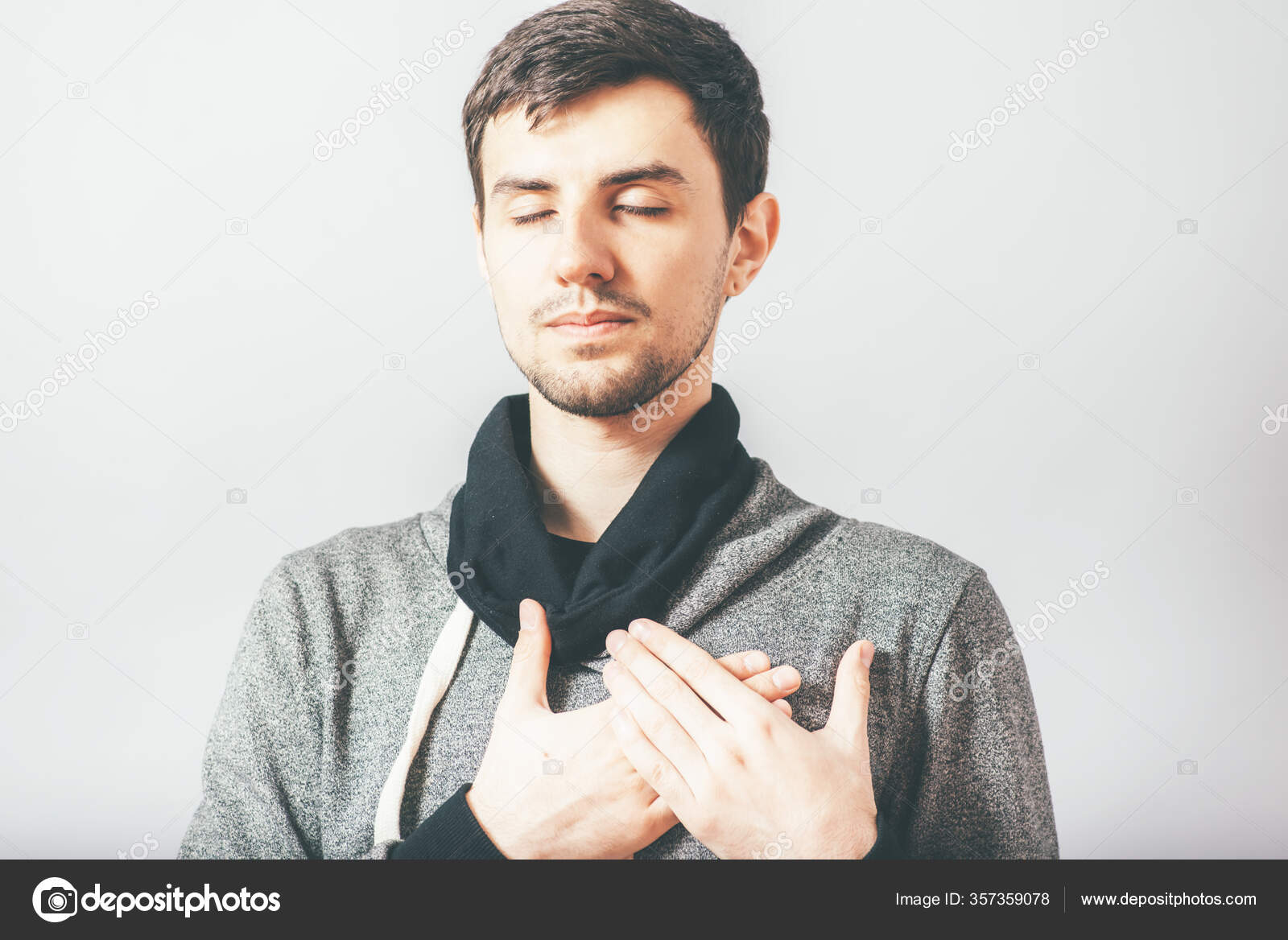 Man Praying Photo Studio Background Stock Photo by ©file404 357359078
