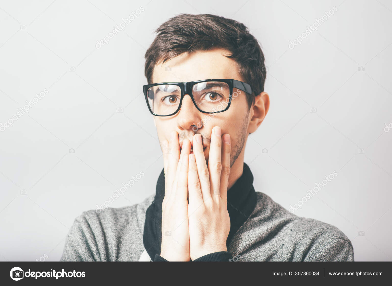 Man Shock Photo Studio Background — Stock Photo © file404 #357360034