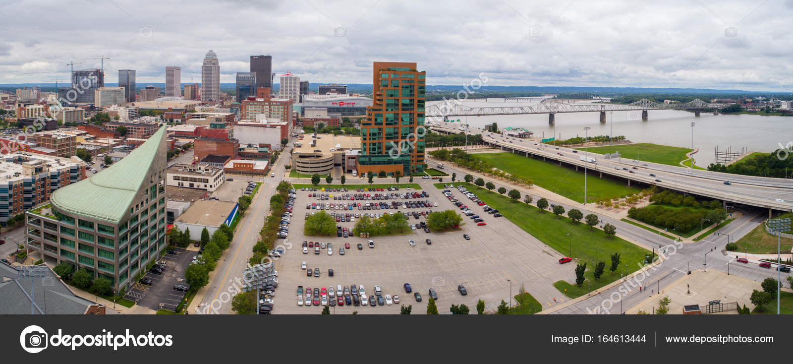 Downtown Des Moines Iowa USA — Stock Photo © felixtm #164613444