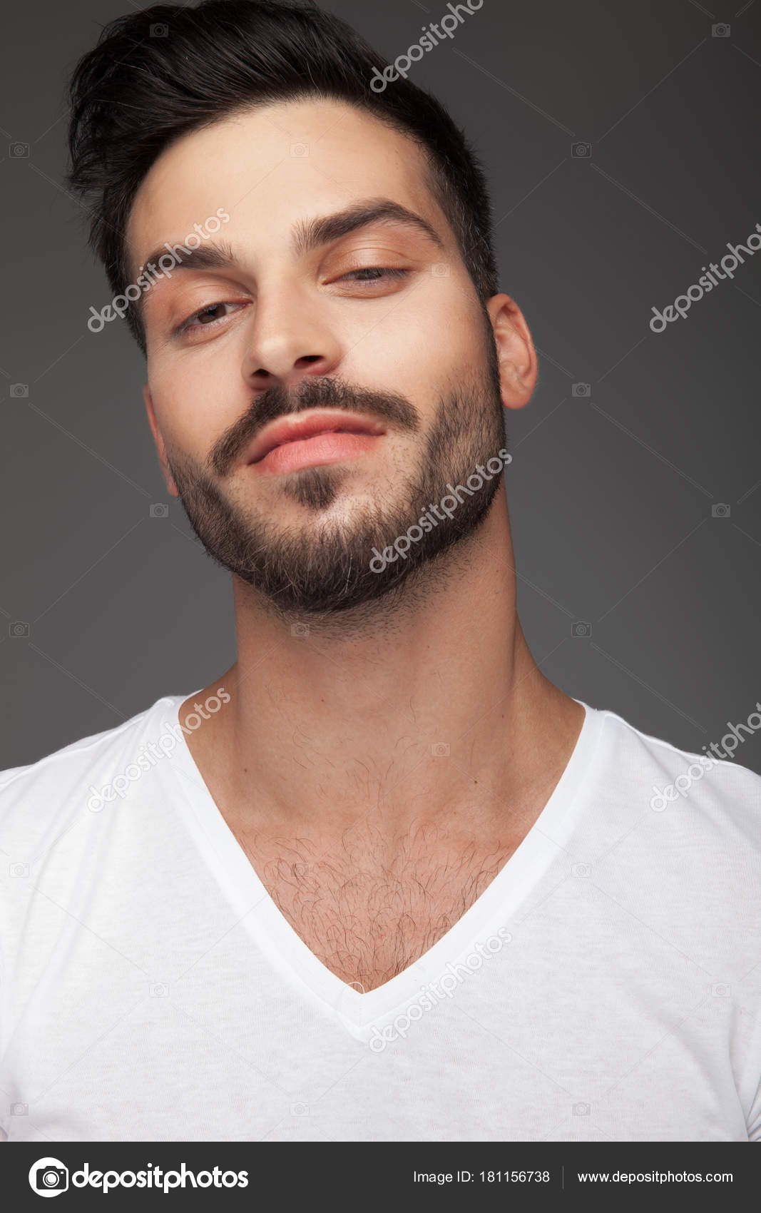 Engreído y arrogante joven: fotografía de stock © feedough #181156738 ...