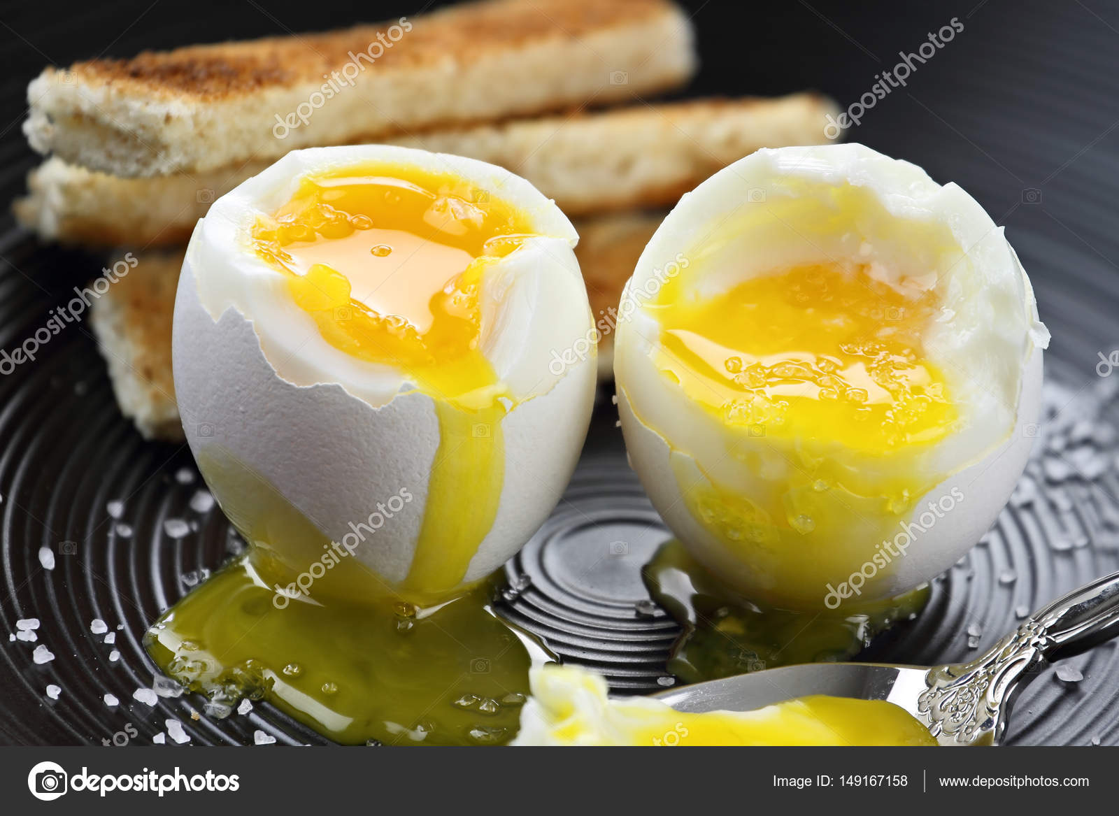 Dos huevos hervidos suaves: fotografía de stock © StephanieFrey ...