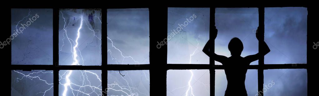 Orkaan windows Stock Photos, Royalty Free Orkaan windows Images ...