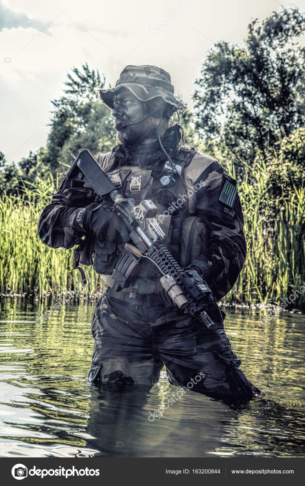 Jungle warfare unit Stock Photo by ©zabelin 163200844