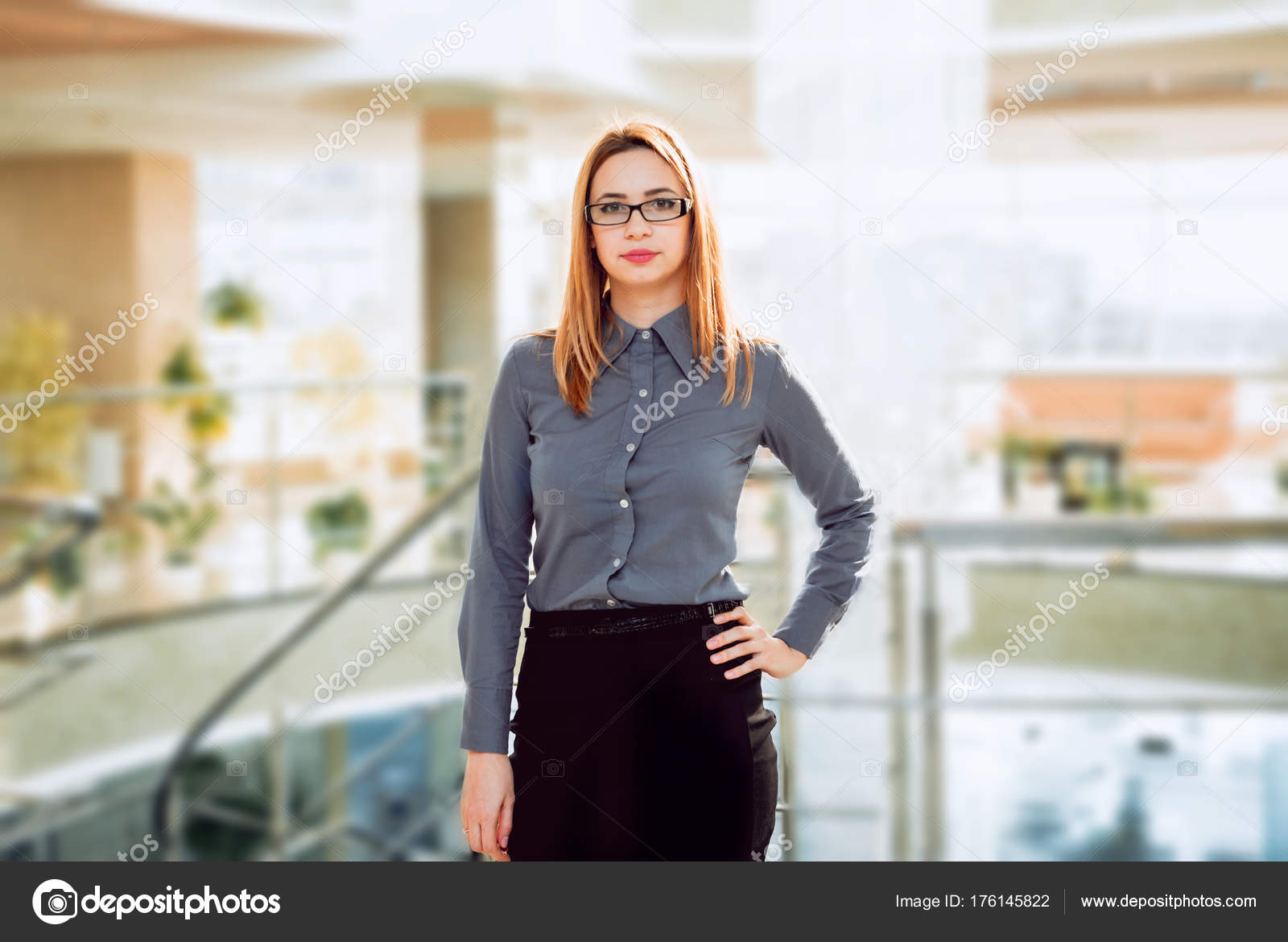Young Female Regular Office Worker — Stock Photo © Romaset #176145822