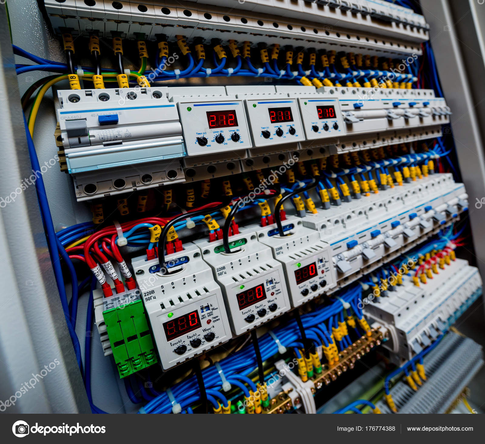 Voltage Switchboard Circuit Breakers Stock Photo by ©Romaset 176774388