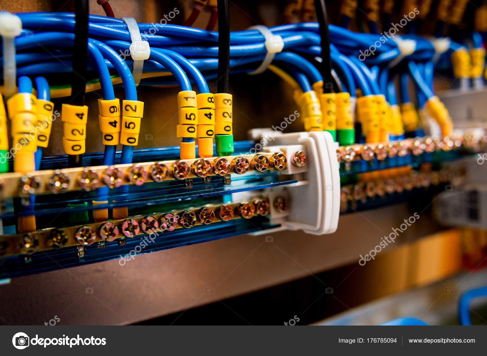 Voltage Switchboard Circuit Breakers Stock Photo by ©Romaset 176785094