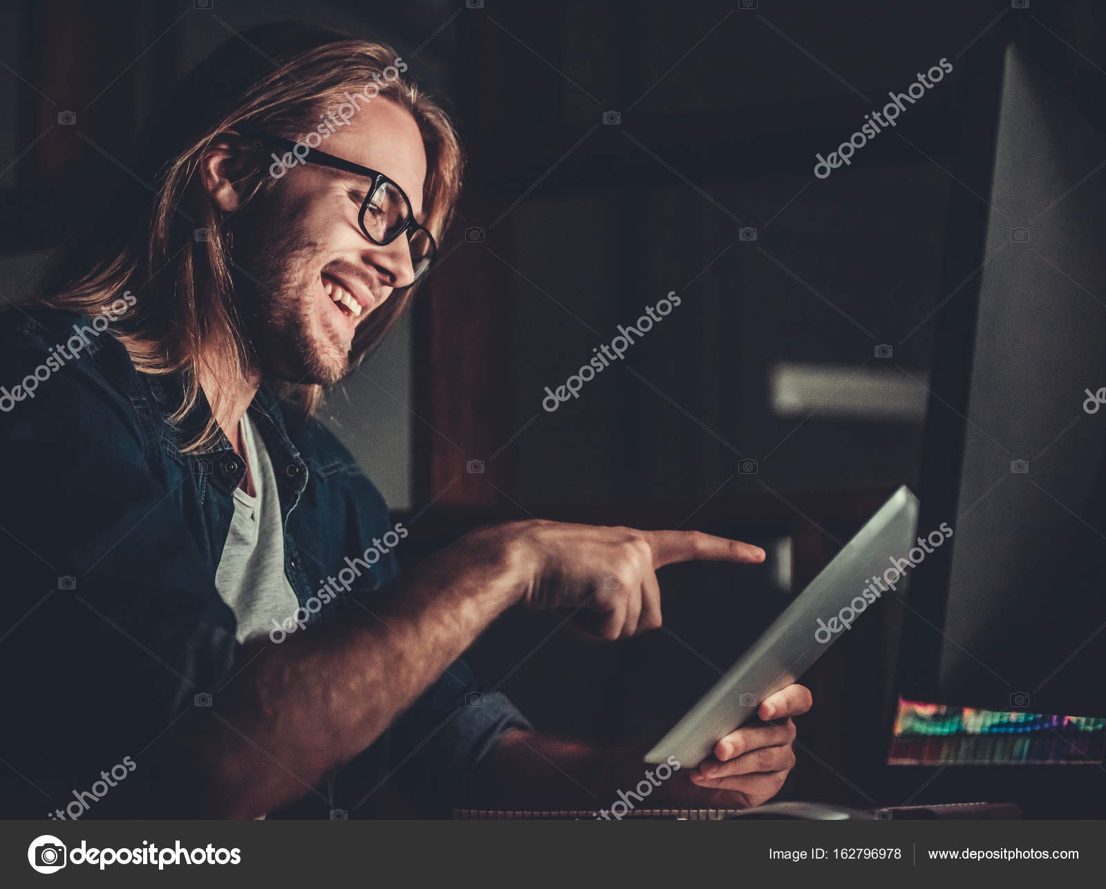Guy working with computer Stock Photo by ©GeorgeRudy 162796978