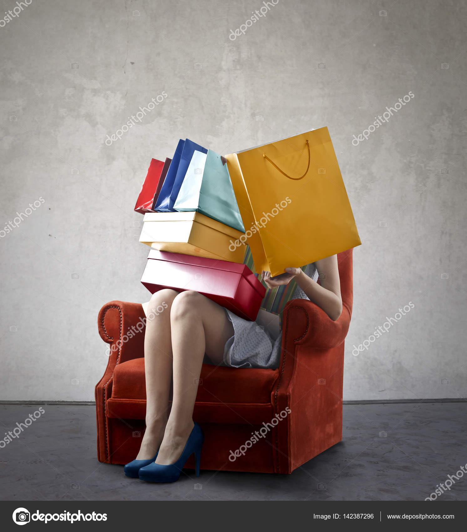 Lady under bags Stock Photo by ©olly18 142387296