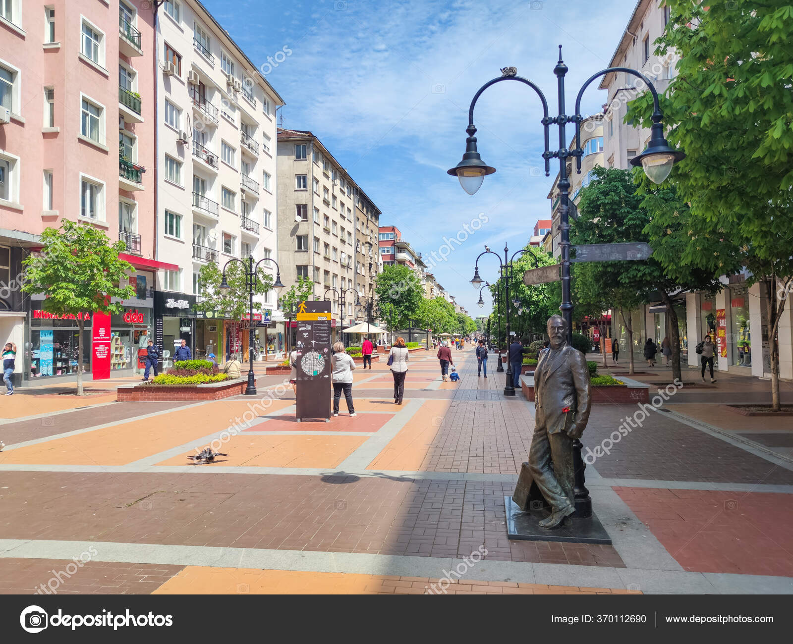 Sofia Bulgaria May 2020 Walking People Boulevard Vitosha City Sofia — Stock Editorial Photo ...