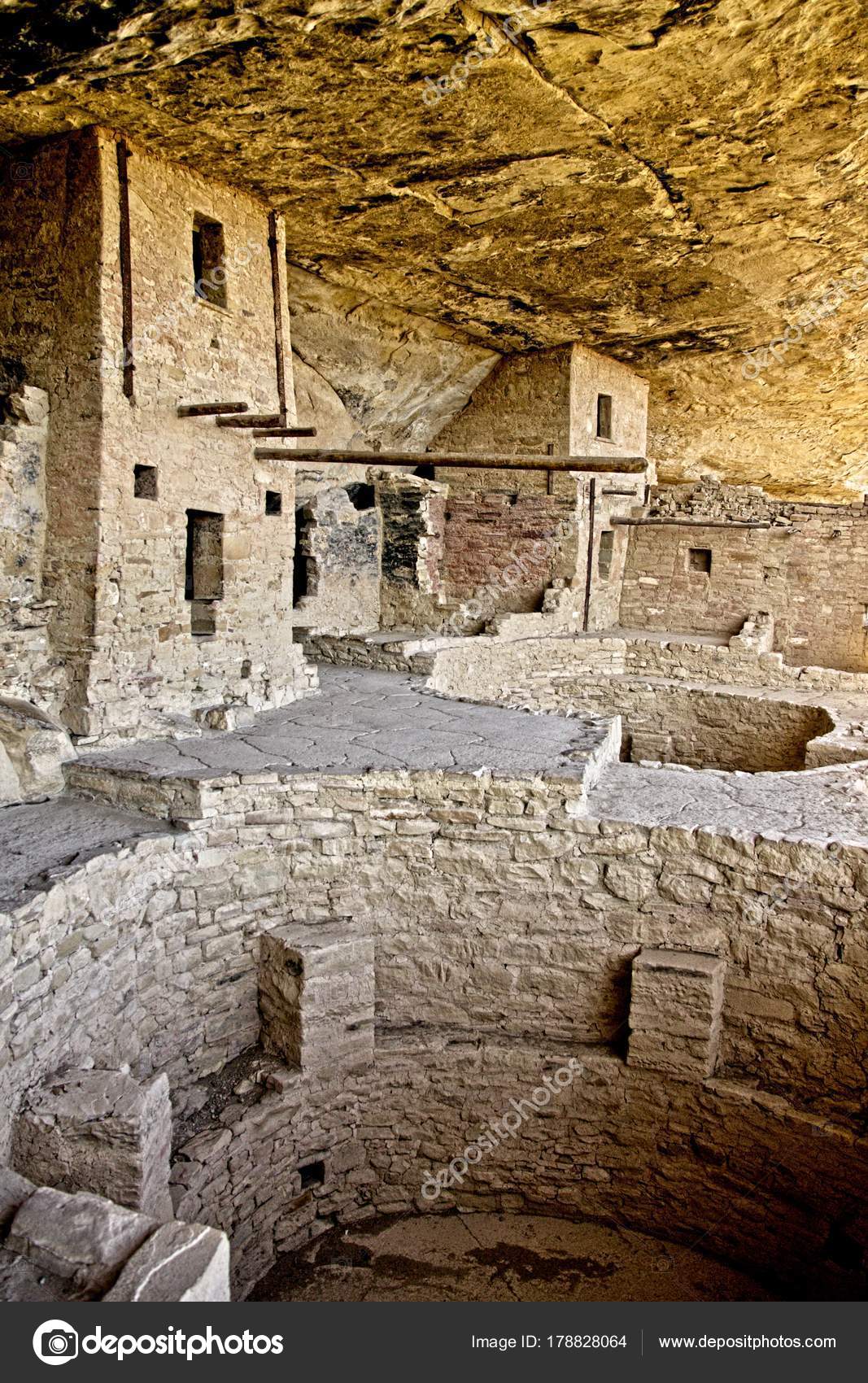 Anasazi Pueblos