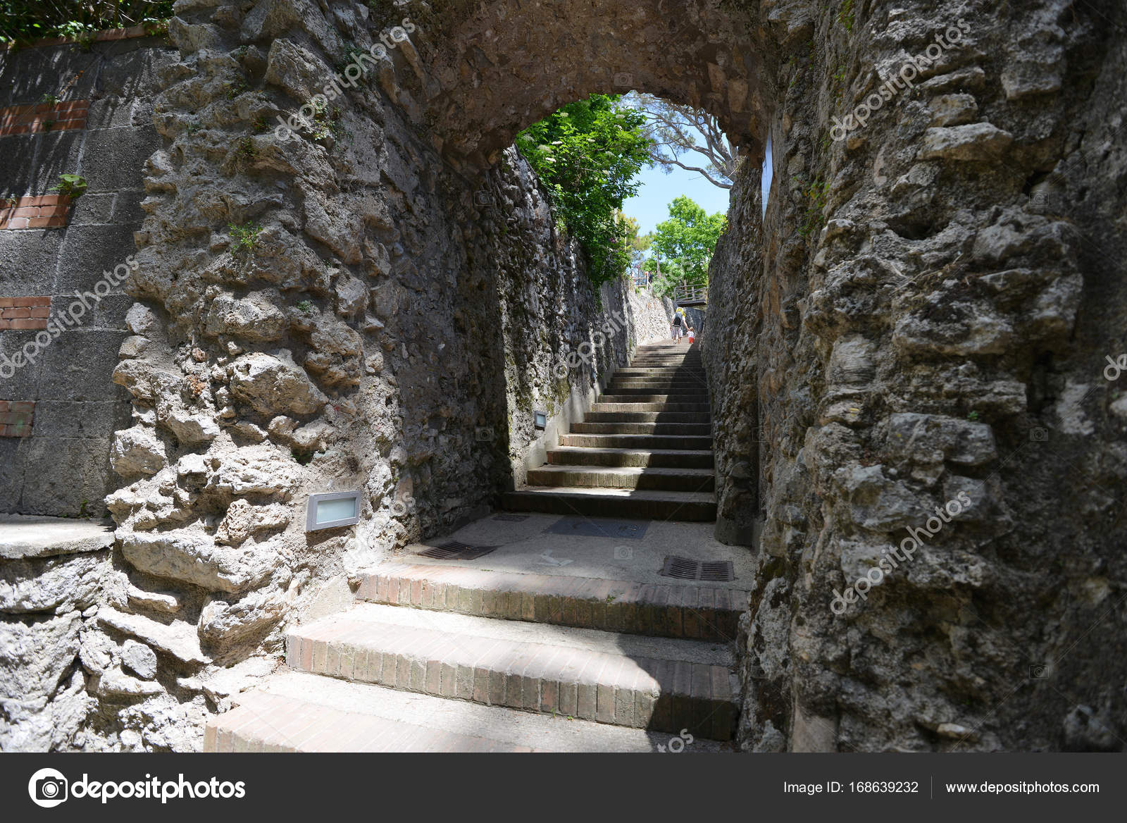 Narrow path between walls — Stock Photo © Taden1 #168639232