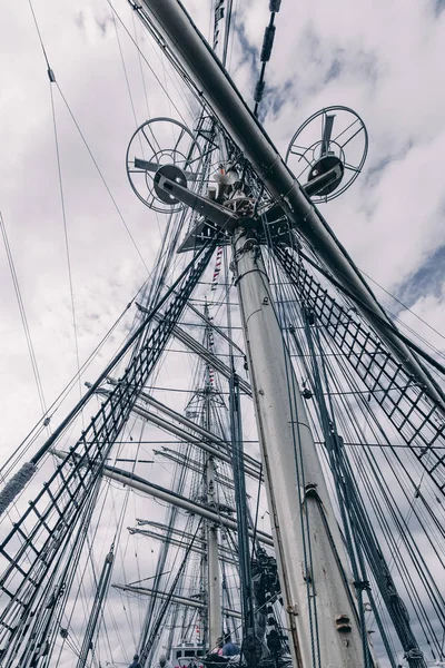 Foremast Stock Photos, Royalty Free Foremast Images | Depositphotos®