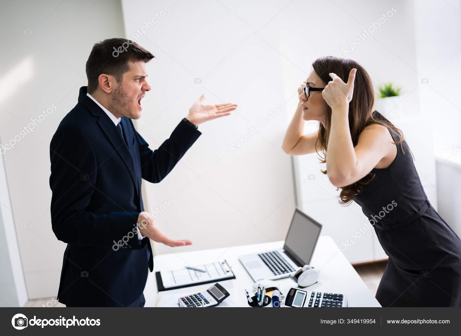 Side View Business People Quarreling Desk Office Stock Photo by ...