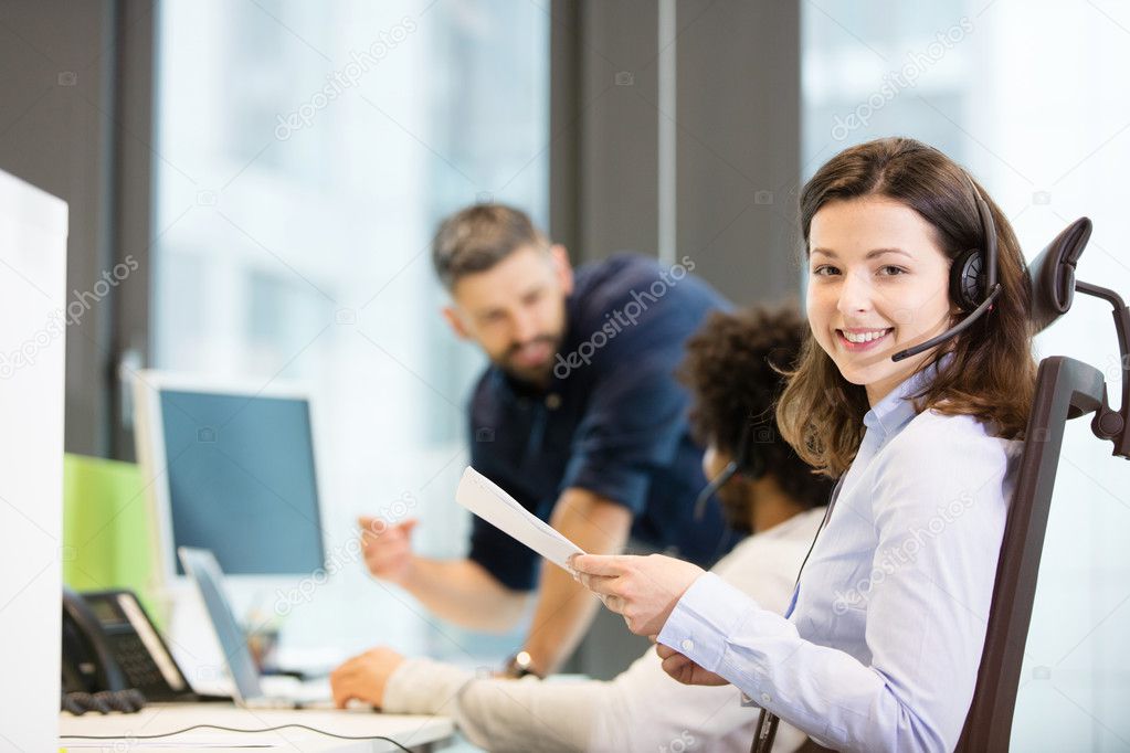 Smiling customer service representative — Stock Photo © londondeposit ...