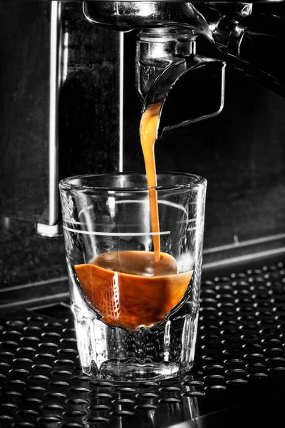 Espresso extraction Stock Photos, Royalty Free Espresso extraction ...