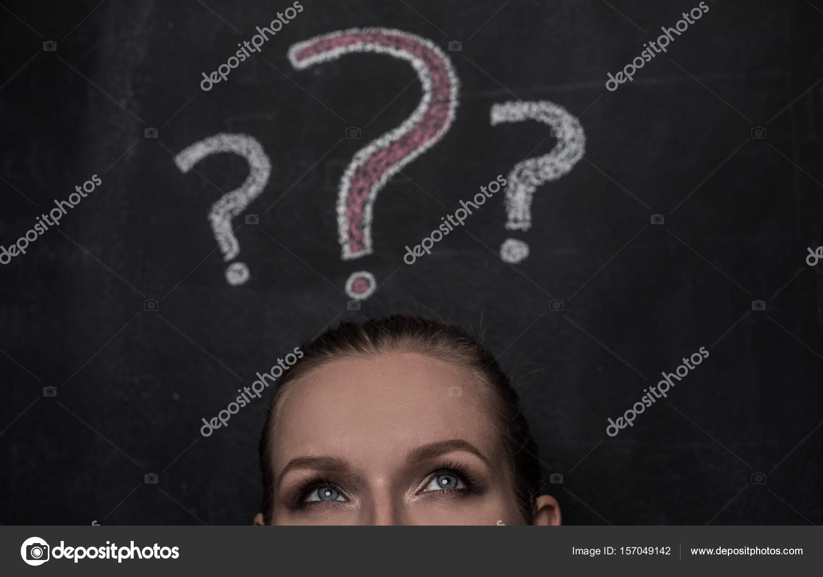 Confused woman and question marks Stock Photo by ©nelka7812 157049142