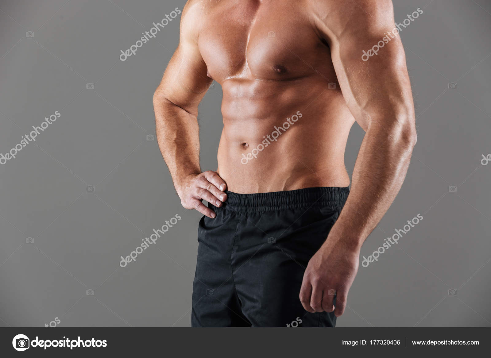 Close up of a muscular fit male bodybuilder torso — Stock Photo ...