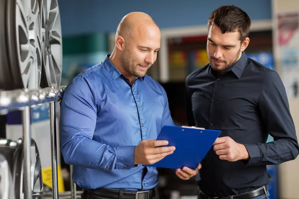 Car service manager Stock Photos, Royalty Free Car service manager ...