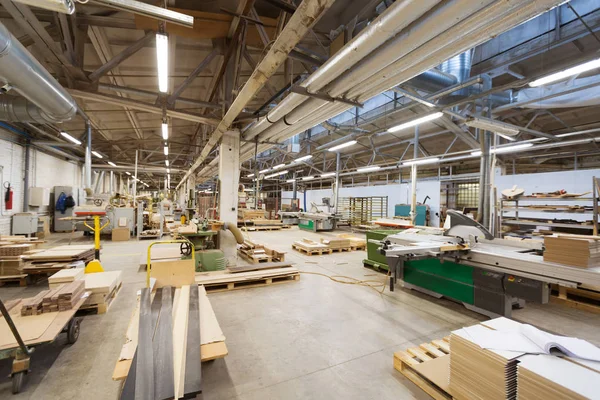 Woodworking factory workshop Stock Photo by ©Syda_Productions 185174778