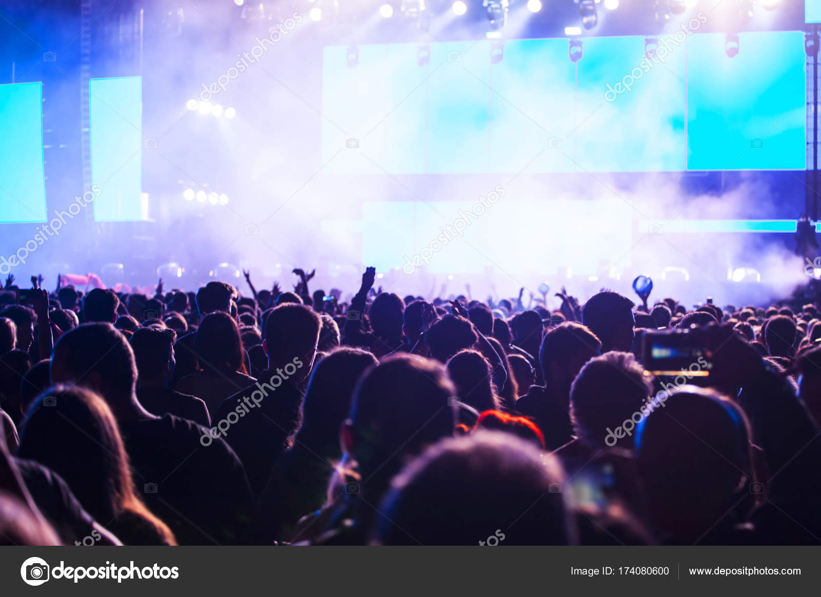 Cheering crowd at a concert Stock Photo by ©erika8213 174080600