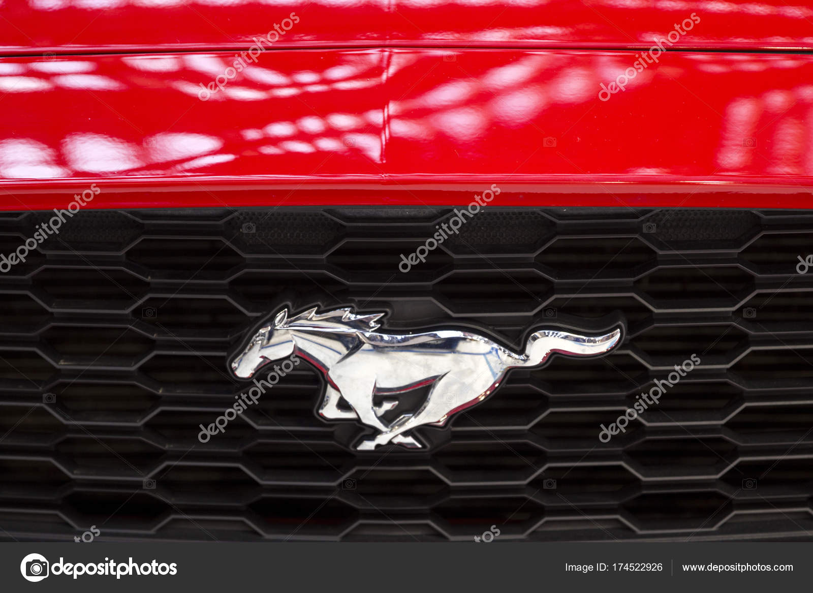 Mustang Car Symbol