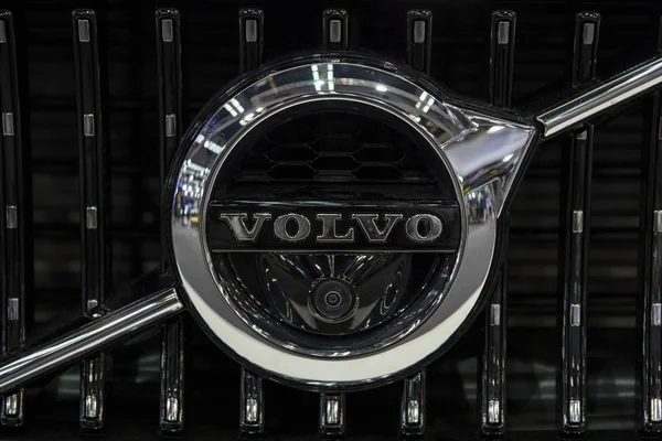 Volvo car symbol logo | Volvo car symbol – Stock Editorial Photo © eans ...