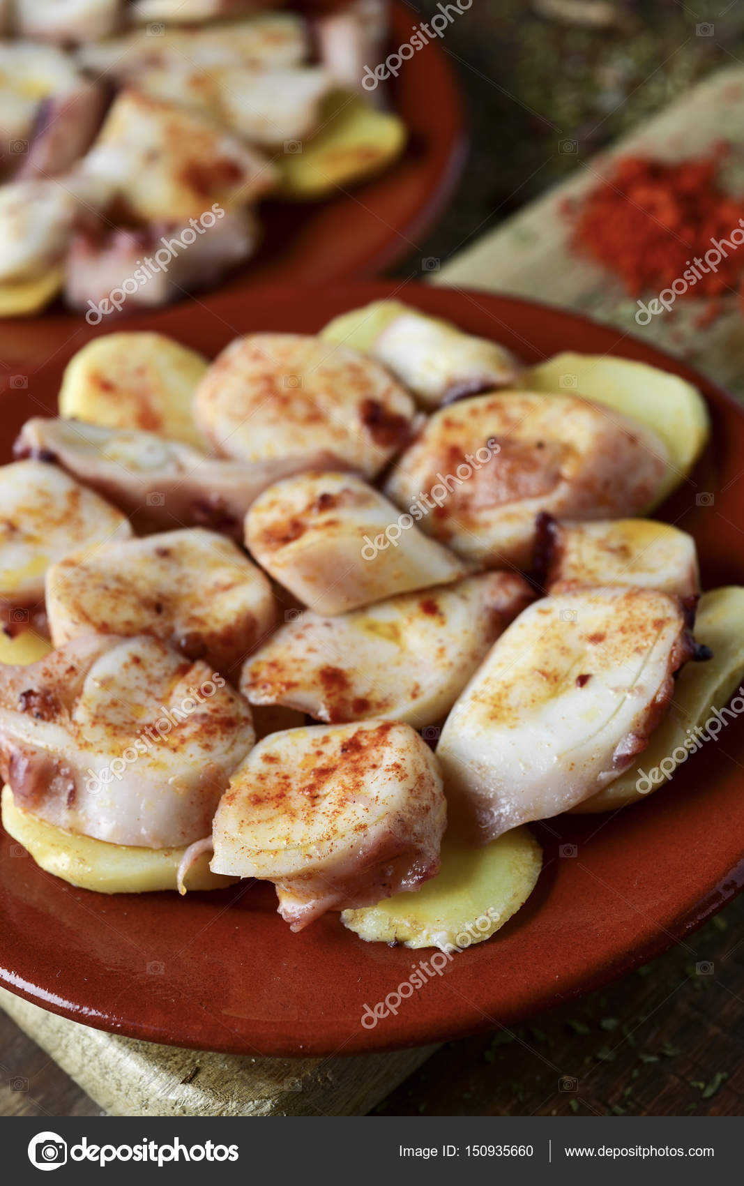 Pulpo a la gallega, a recipe of octopus typical in Spain — Stock Photo ...