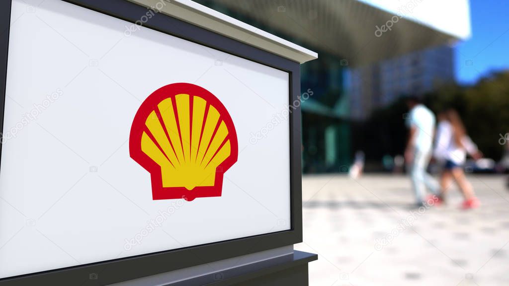 Cartelera con el logotipo de Shell Oil Company. Centro de oficina ...