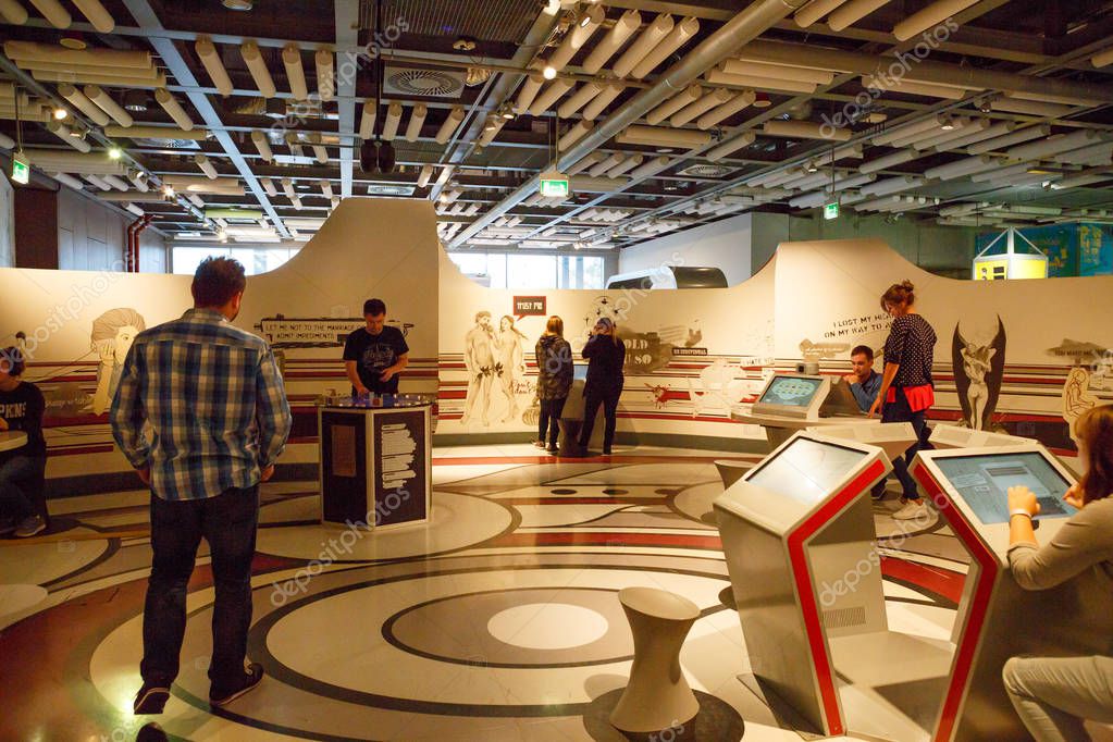 Copernicus Science Centre – Stock Editorial Photo © kotelnyk #132062178