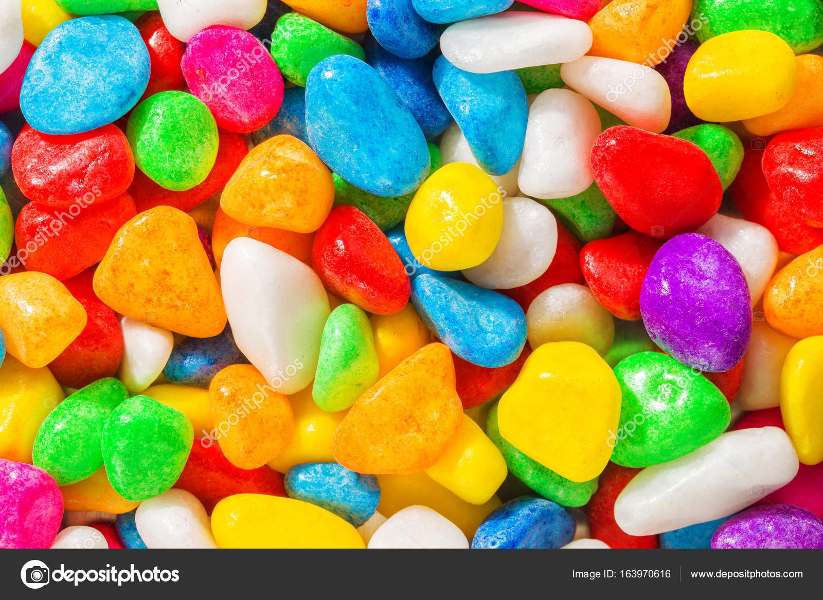 Bright pebble background — Stock Photo © Avesun #163970616