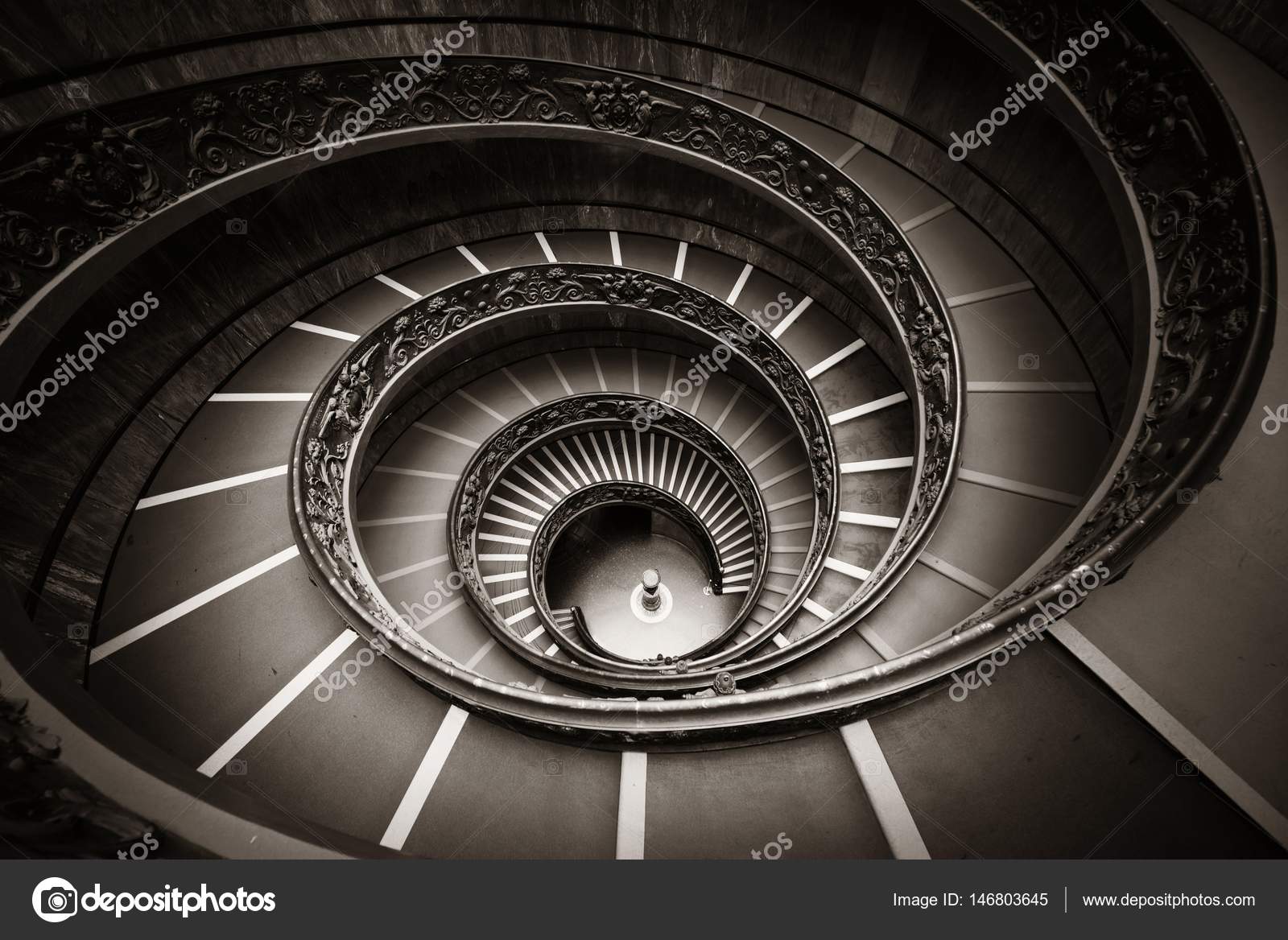 Photography: spiral staircase | Spiral staircase view – Stock Editorial ...