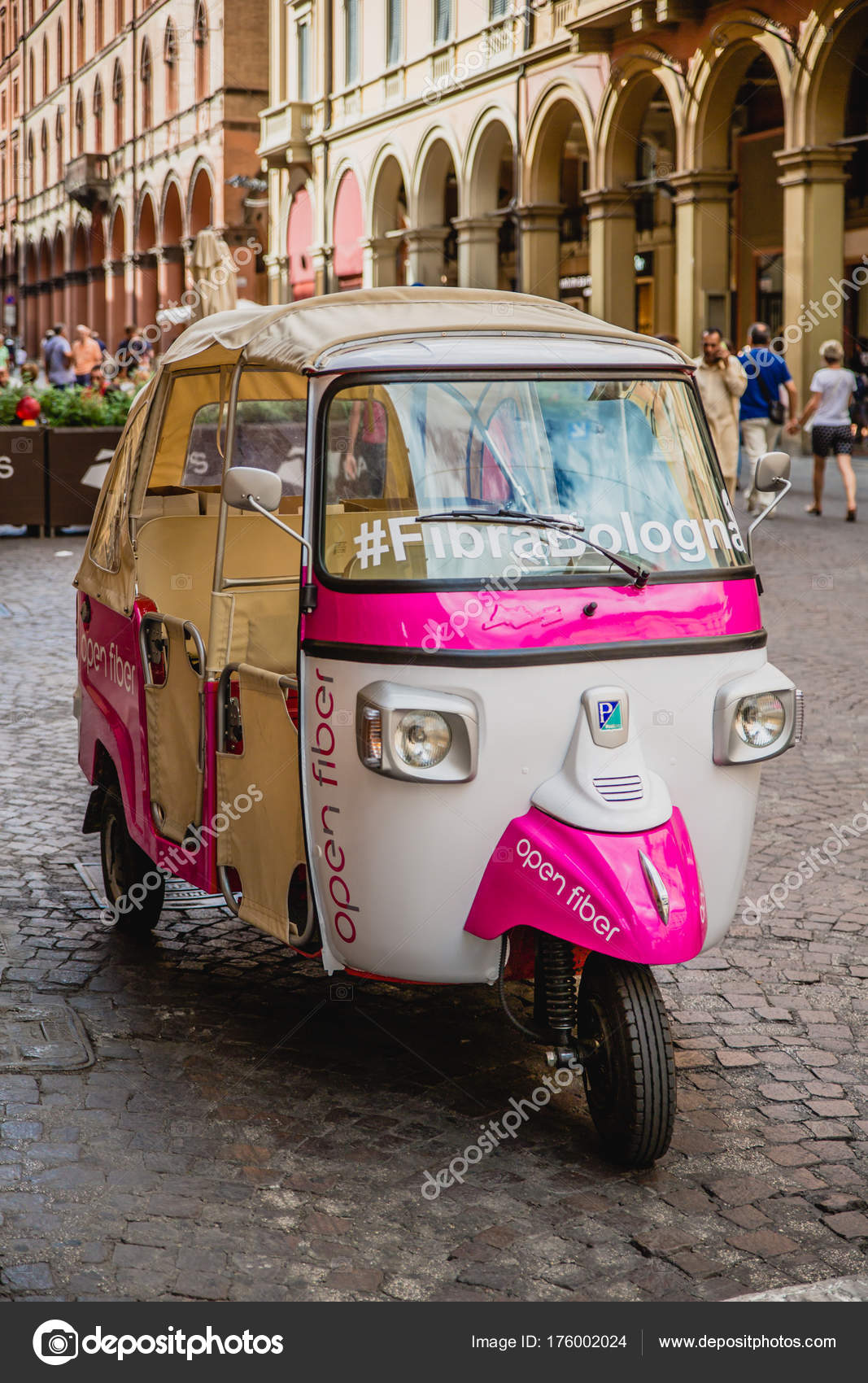 Historical Architecture Rickshaw People Street Bologna City Italy ...