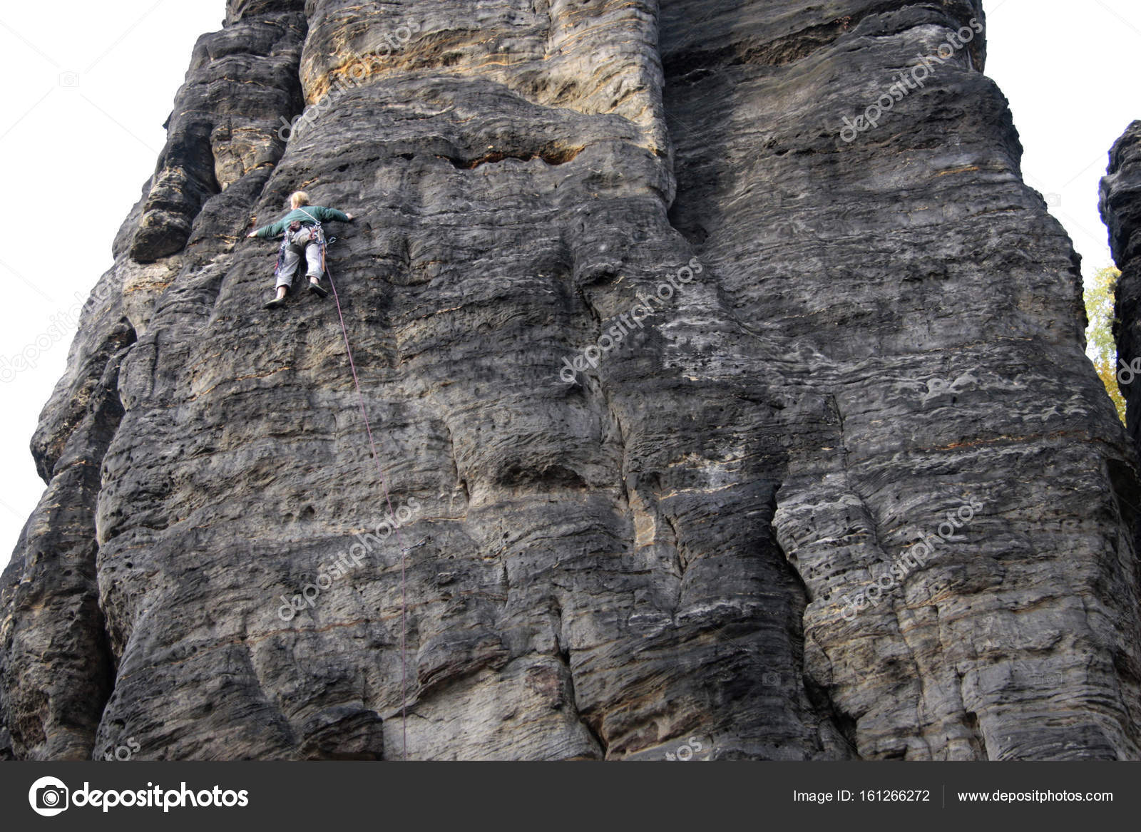 Climbers at Hercules Column – Stock Editorial Photo © 360ber #161266272