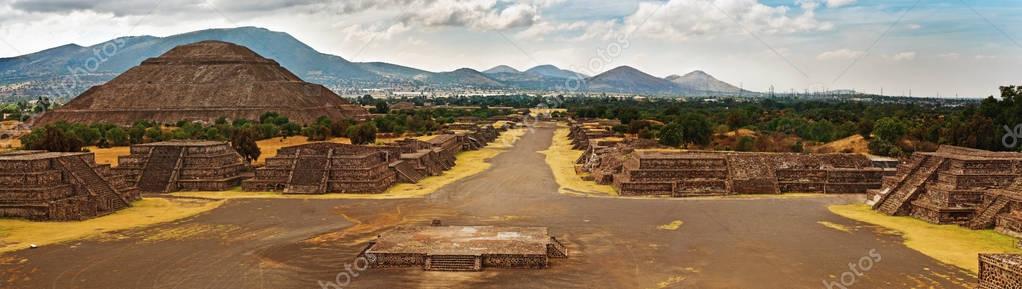 Aztec Pictures, Aztec Stock Photos & Images | Depositphotos®