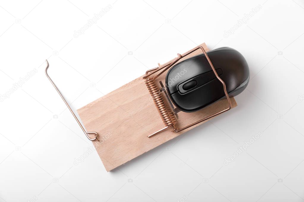 ratón de la computadora en ratonera - Internet censurado y el concepto de crimen web. vista ...