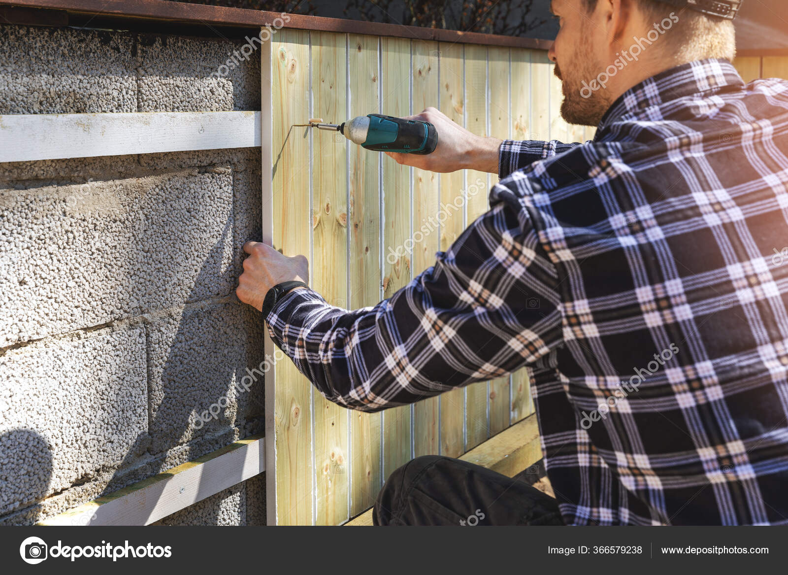 Installing Wooden Planks Concrete Block Wall Home Backyard — Stock ...