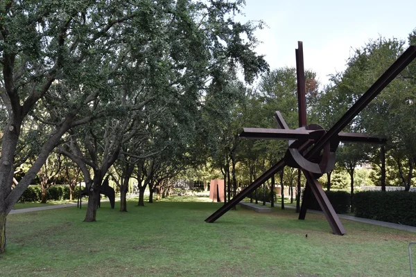 Mark di suvero images libres de droit, photos de Mark di suvero ...